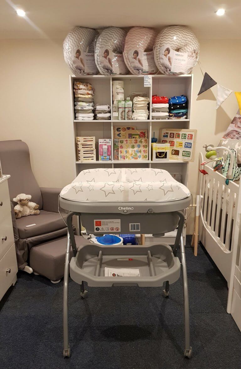 Rent Chelino Olivia Baby Bath Station | The Mom & Baby House